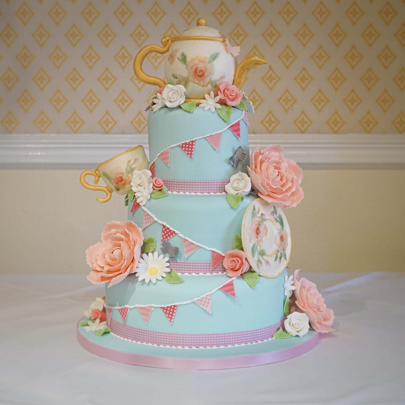 Party Cakes - Regency Cakes
